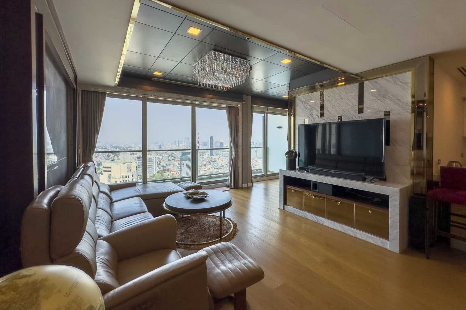 Long-term vs. Short-term Condo Rentals in Bangkok
