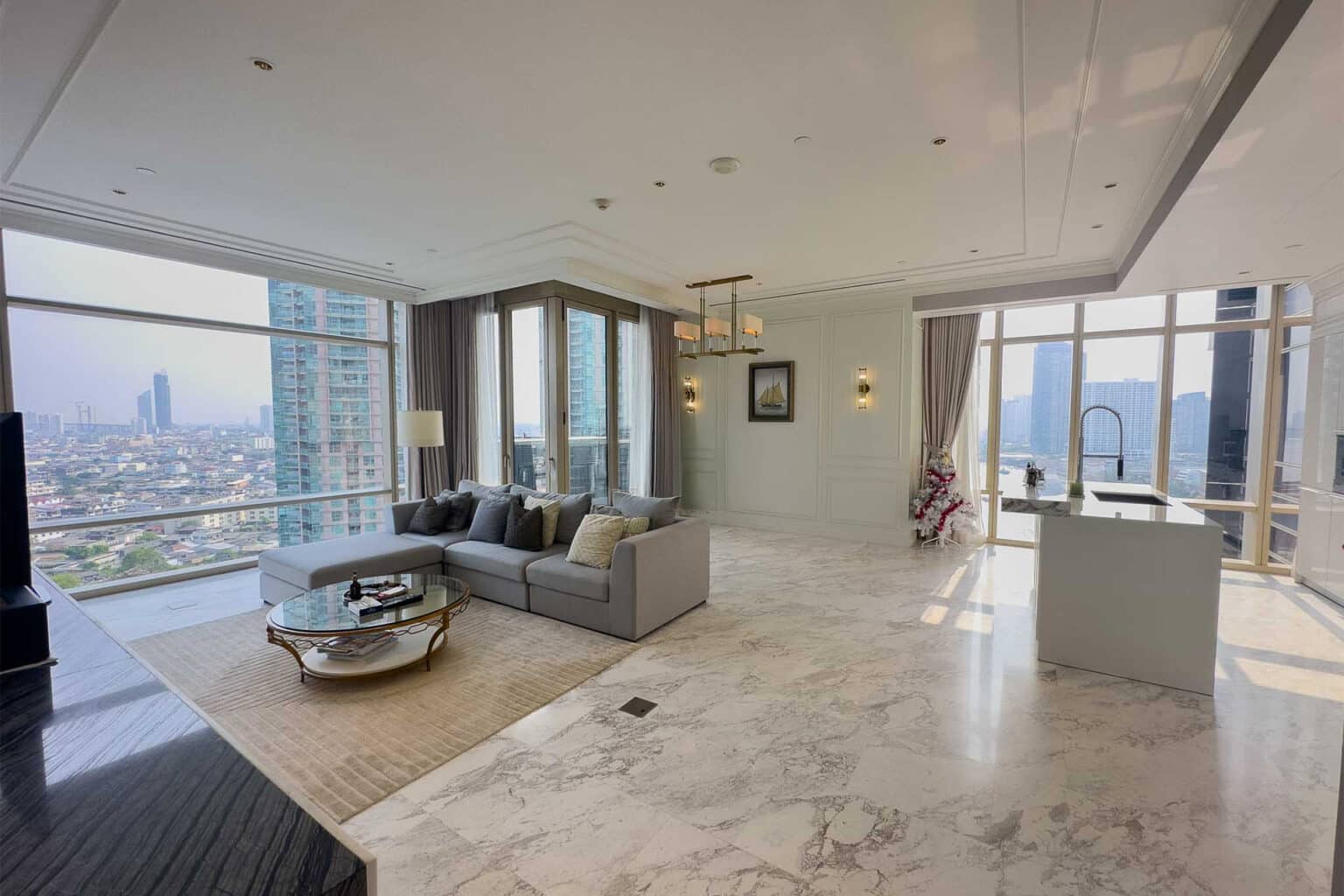 Long-term vs. Short-term Condo Rentals in Bangkok
